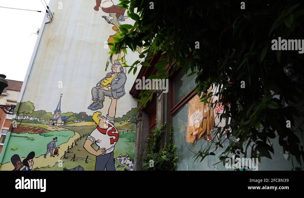 Backpack cartoon Stock Videos & Footage - HD and 4K Video Clips - Alamy