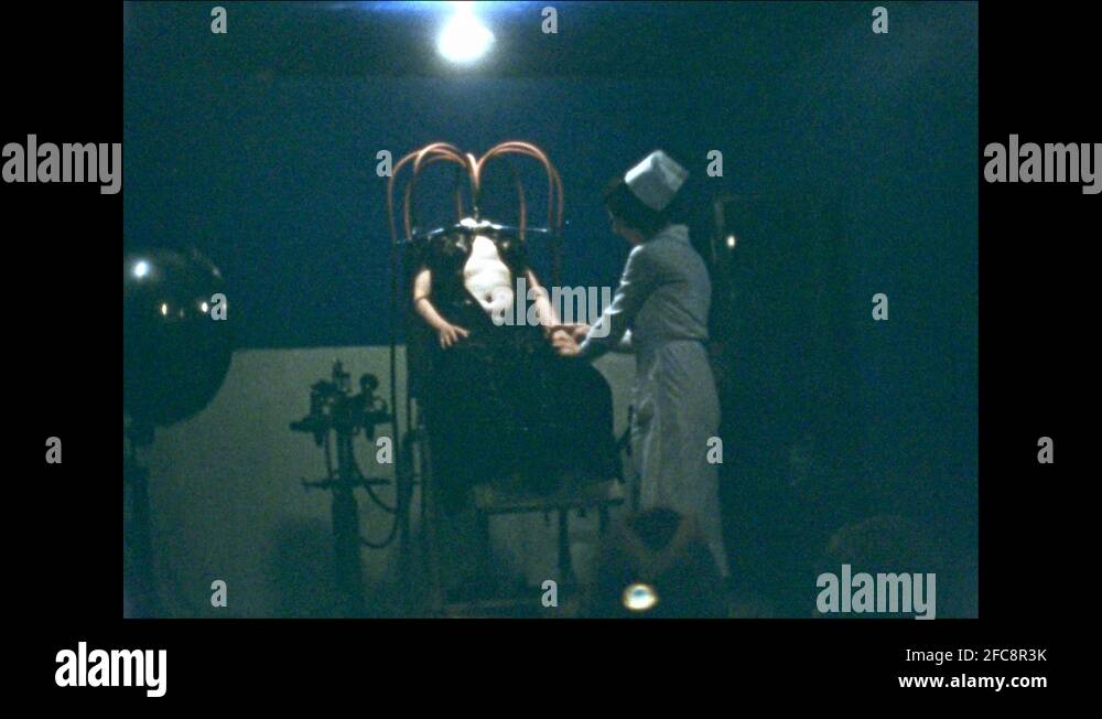 Headless girl Stock Videos & Footage - HD and 4K Video Clips - Alamy