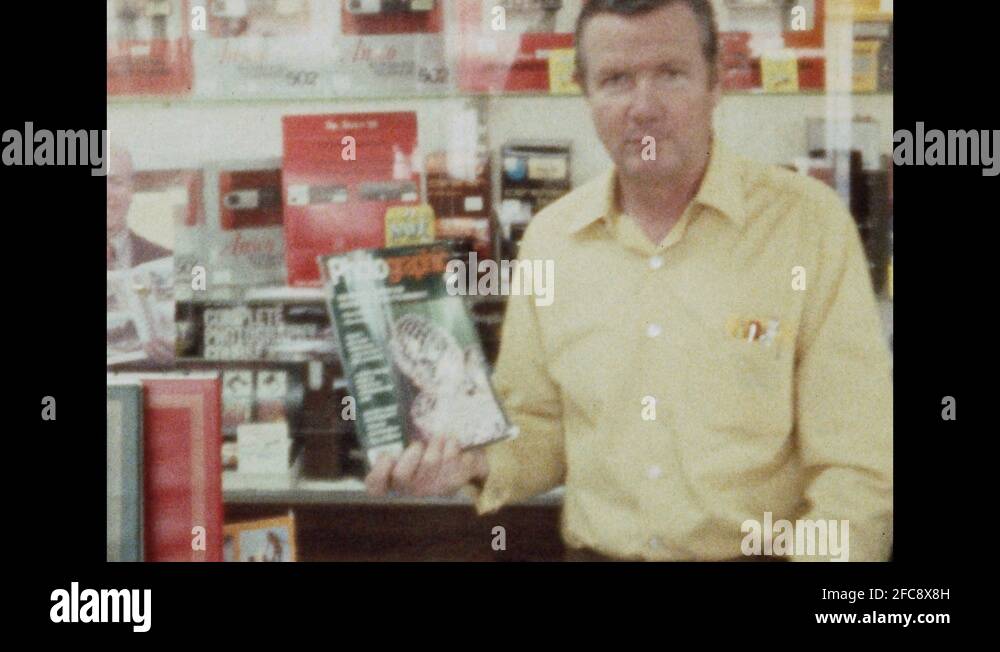 Camera work magazine Stock Videos & Footage - HD and 4K Video Clips - Alamy