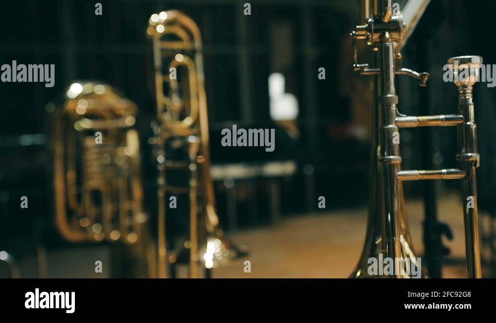 Brass instruments Stock Videos & Footage - HD and 4K Video Clips - Alamy