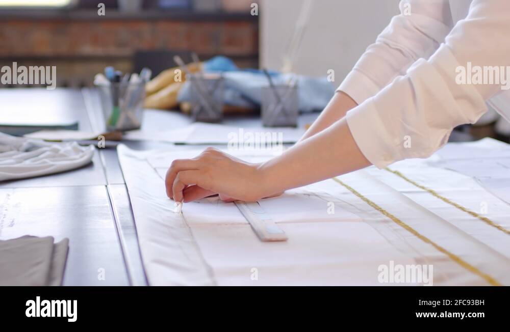 Dressmaker drawing Stock Videos & Footage - HD and 4K Video Clips - Alamy