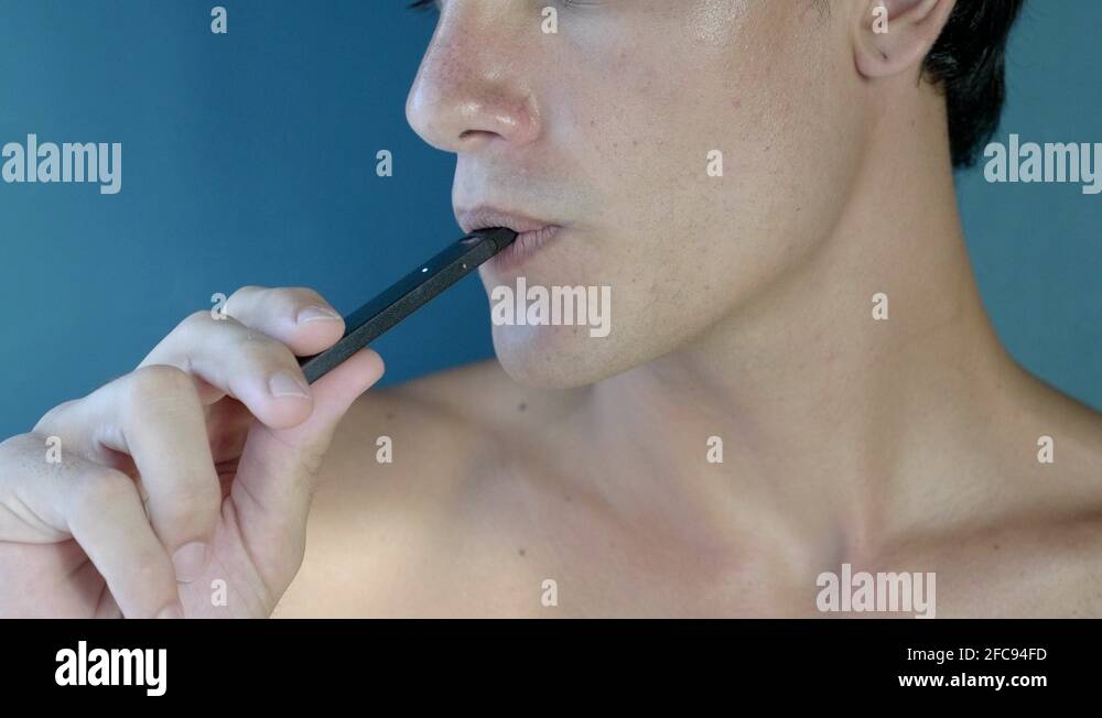 Juul vape Stock Videos & Footage - HD and 4K Video Clips - Alamy