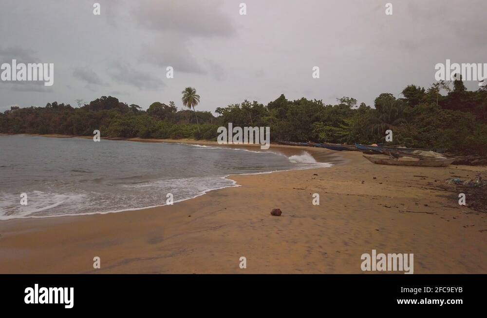 Kribi cameroon beach Stock Videos & Footage - HD and 4K Video Clips - Alamy
