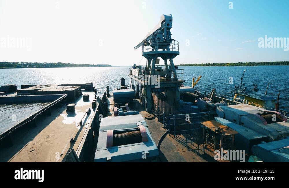 Floating digger Stock Videos & Footage - HD and 4K Video Clips - Alamy