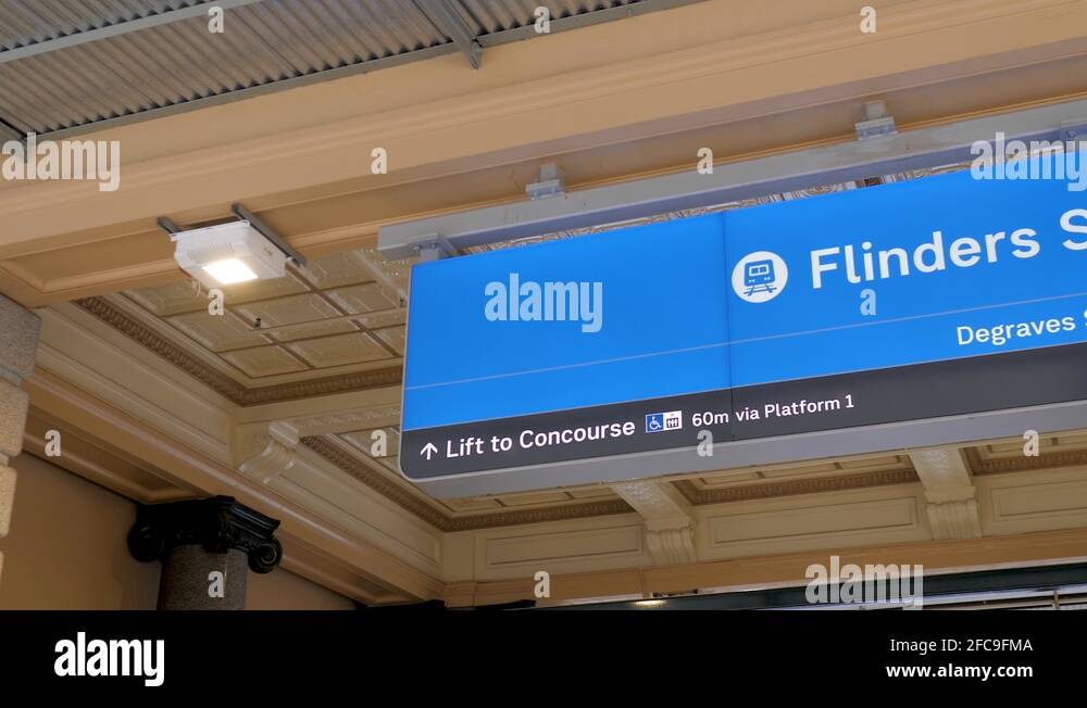 Melbourne train station Stock Videos & Footage - HD and 4K Video Clips ...