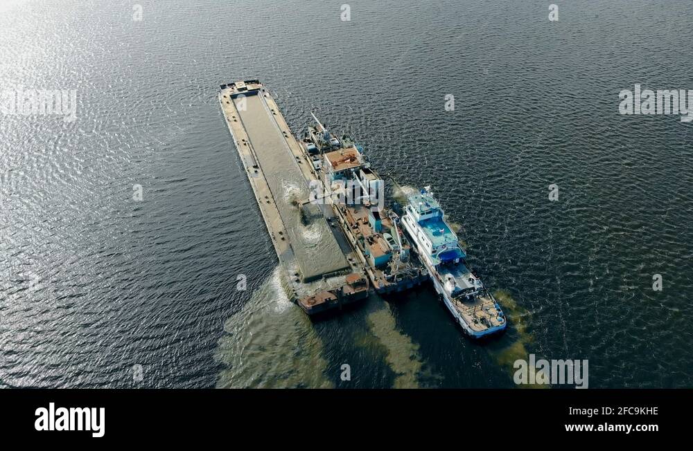 Industrial vessels Stock Videos & Footage - HD and 4K Video Clips - Alamy