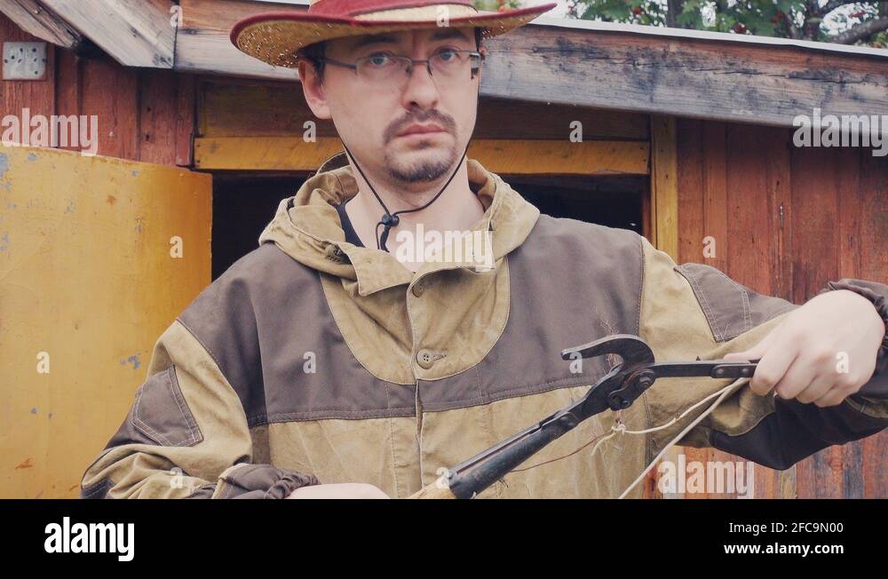 Reaping hook Stock Videos & Footage - HD and 4K Video Clips - Alamy