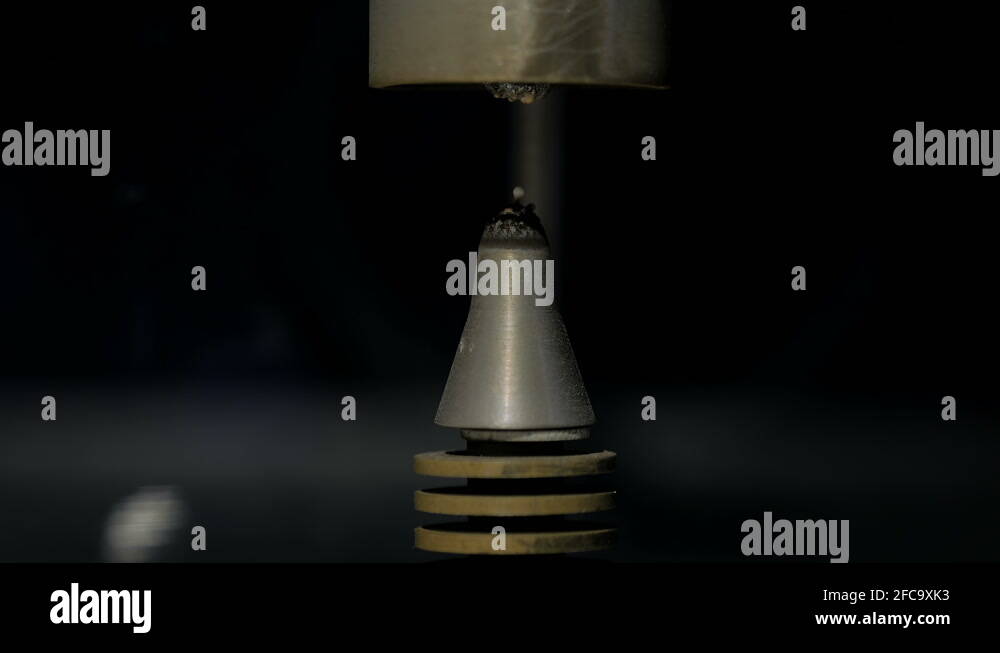 Plasma beam Stock Videos & Footage - HD and 4K Video Clips - Alamy