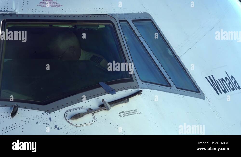 Pre flight pilot checks Stock Videos & Footage - HD and 4K Video Clips ...