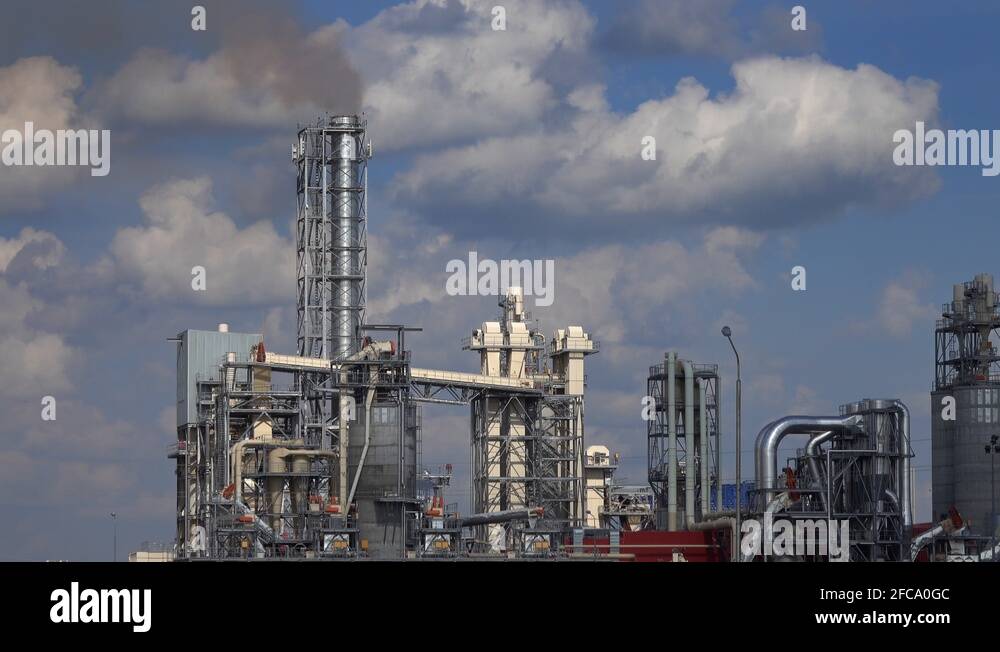 Ammonia factory Stock Videos & Footage - HD and 4K Video Clips - Alamy