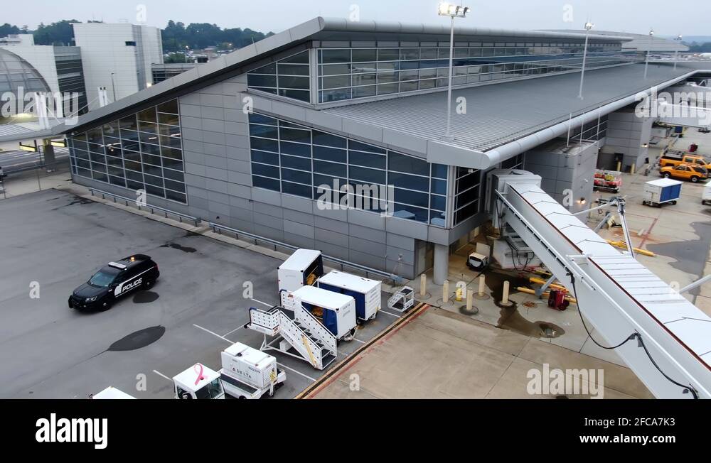 Airplane terminal exterior aerial Stock Videos & Footage - HD and 4K ...