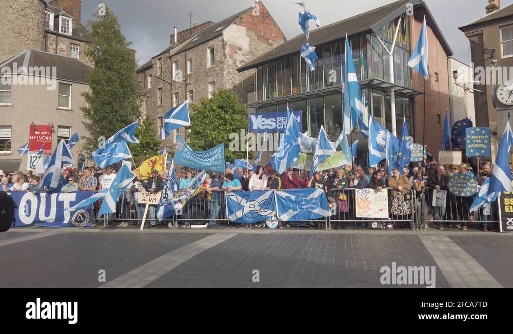 Scottish protesters and their flags outside the Perth Concert Hall ...