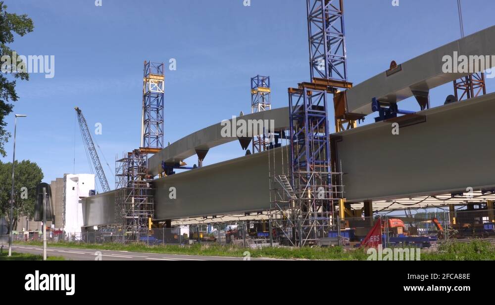 Elevated railway viaduct Stock Videos & Footage - HD and 4K Video Clips ...