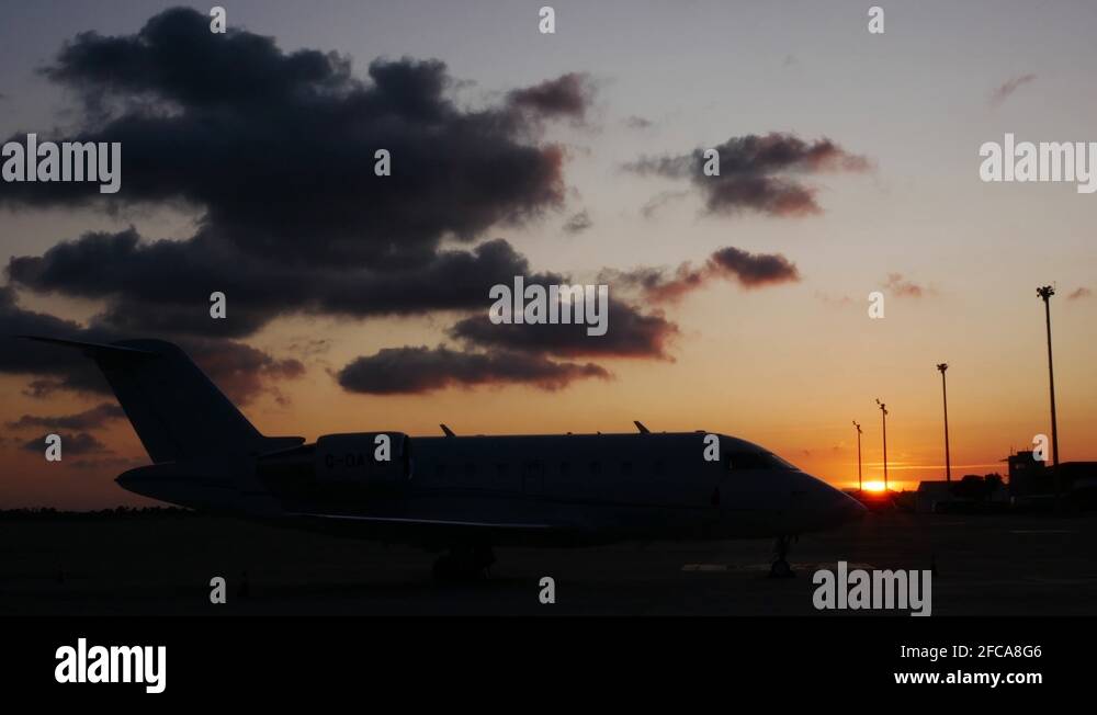 Jet leg Stock Videos & Footage - HD and 4K Video Clips - Alamy