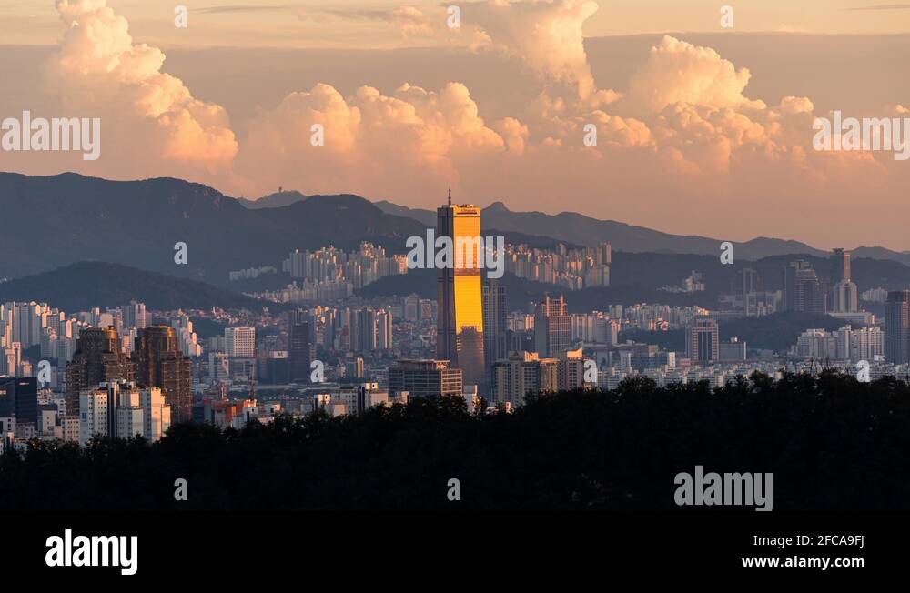 63 building korea Stock Videos & Footage - HD and 4K Video Clips - Alamy