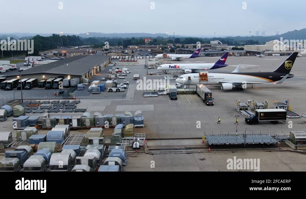 Rare cargo Stock Videos & Footage - HD and 4K Video Clips - Alamy