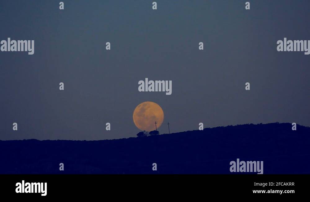Moon rising over hill Stock Videos & Footage - HD and 4K Video Clips ...
