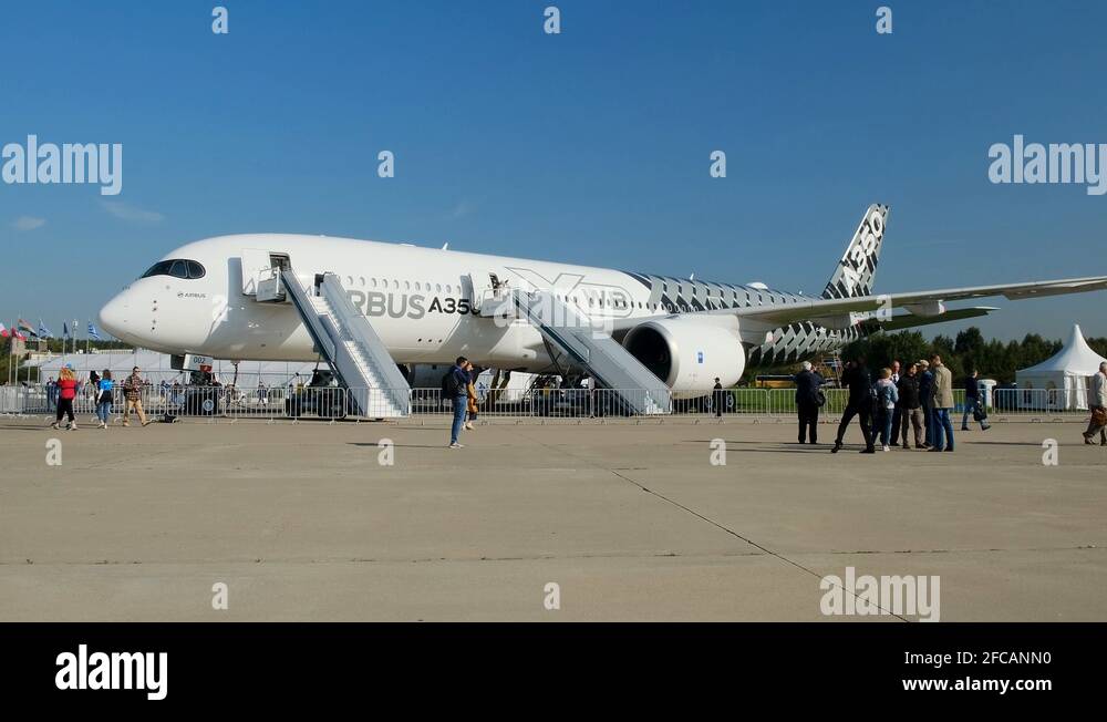 The new commercial widebody jet Airbus A350 XWB Stock Video Footage - Alamy