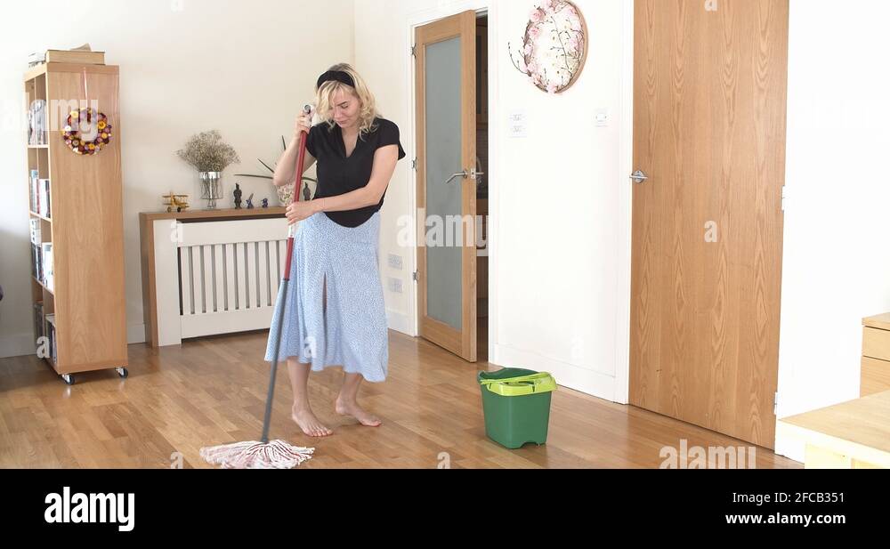 Retro woman housework Stock Videos & Footage - HD and 4K Video Clips ...