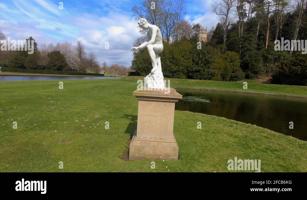 White historical statue Stock Videos & Footage - HD and 4K Video Clips ...