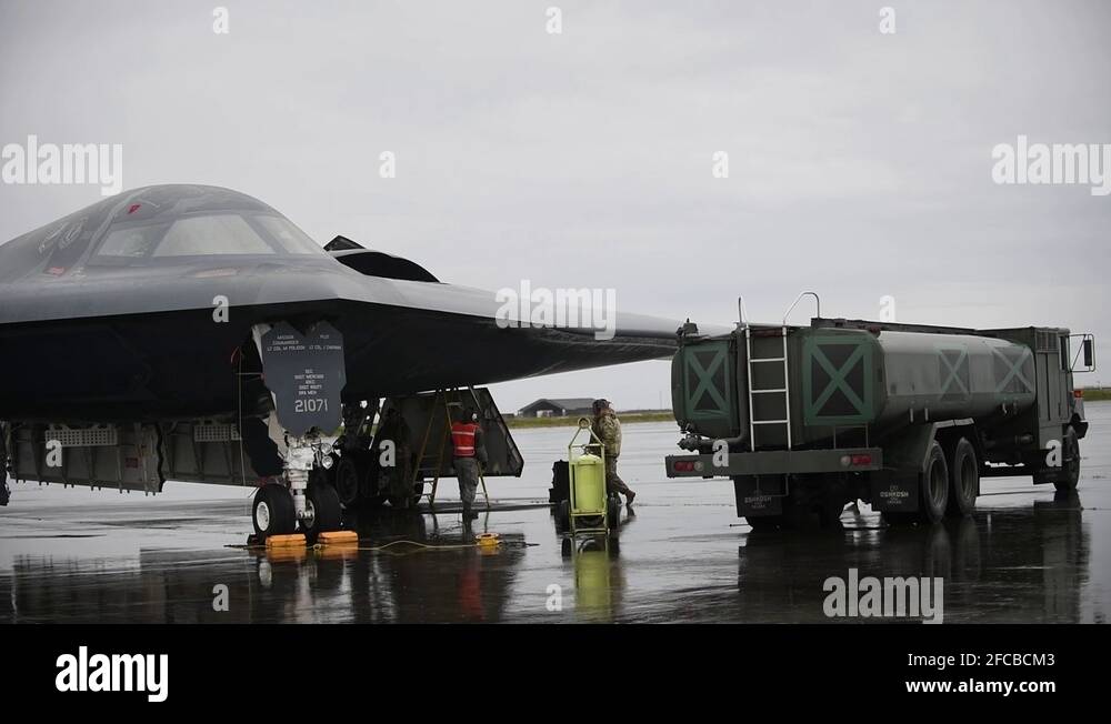 Hot pit refueling Stock Videos & Footage - HD and 4K Video Clips - Alamy