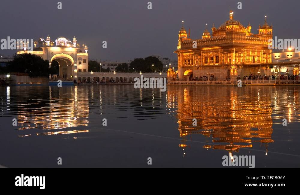Langar in golden temple Stock Videos & Footage - HD and 4K Video Clips ...
