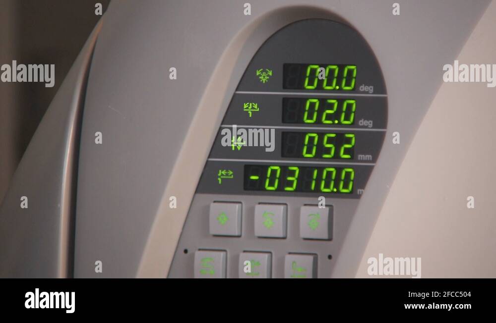 Cat scan x ray Stock Videos & Footage - HD and 4K Video Clips - Alamy