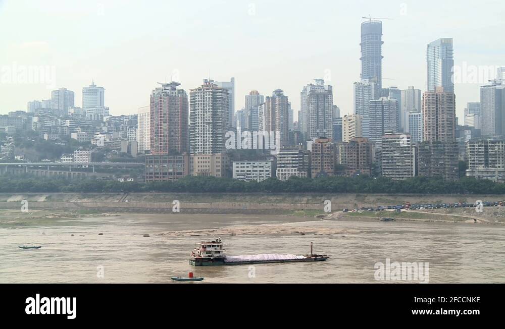 Chongqing skyline Stock Videos & Footage - HD and 4K Video Clips - Alamy