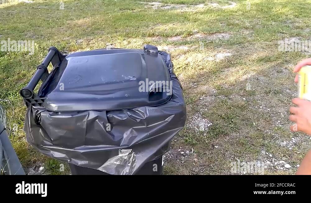 Planet earth in a dustbin Stock Videos & Footage - HD and 4K Video ...