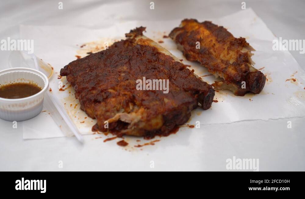 Eating ribs with family Stock Videos & Footage - HD and 4K Video Clips ...