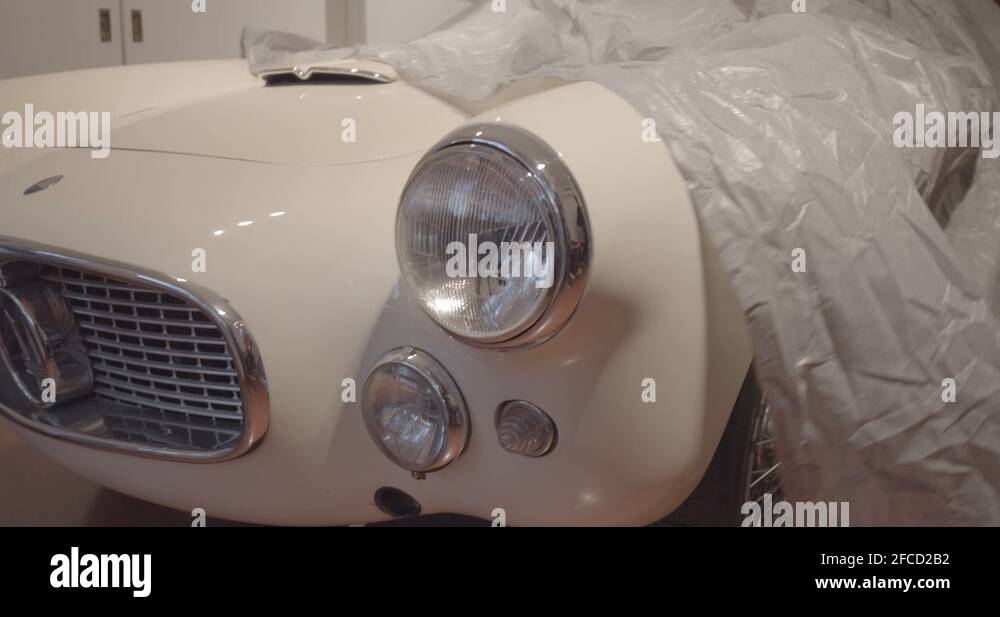 Unveiling car Stock Videos & Footage - HD and 4K Video Clips - Alamy