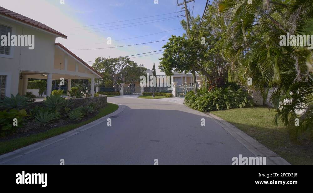 Luxury Miami mansion with security gates 4k 60p motion video Stock ...