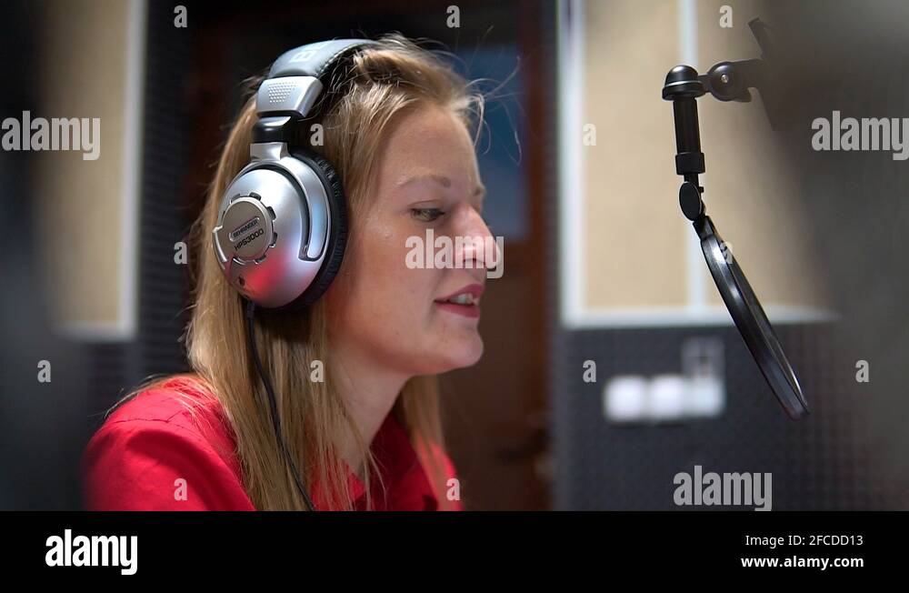 Dj with mic Stock Videos & Footage - HD and 4K Video Clips - Alamy