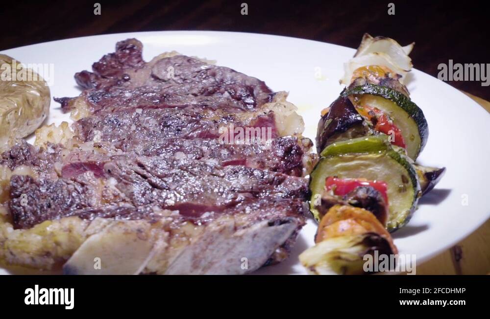 Expensive dish Stock Videos & Footage - HD and 4K Video Clips - Alamy