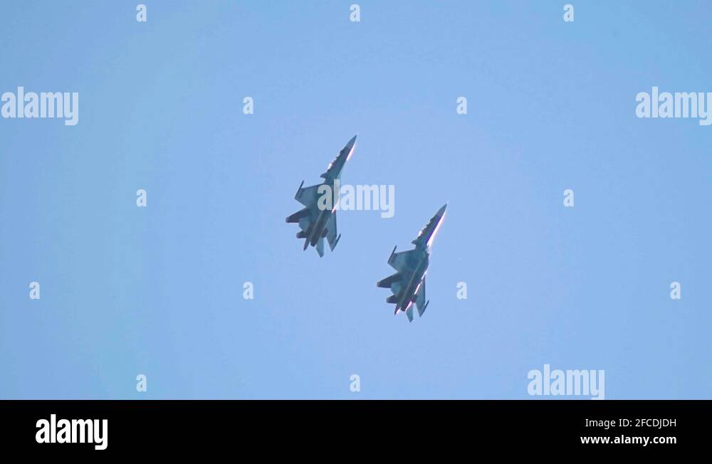 Blue sky with two jets Stock Videos & Footage - HD and 4K Video Clips ...