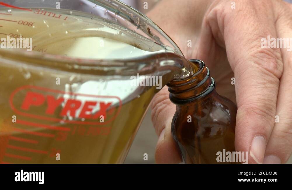 Filling cap Stock Videos & Footage - HD and 4K Video Clips - Alamy