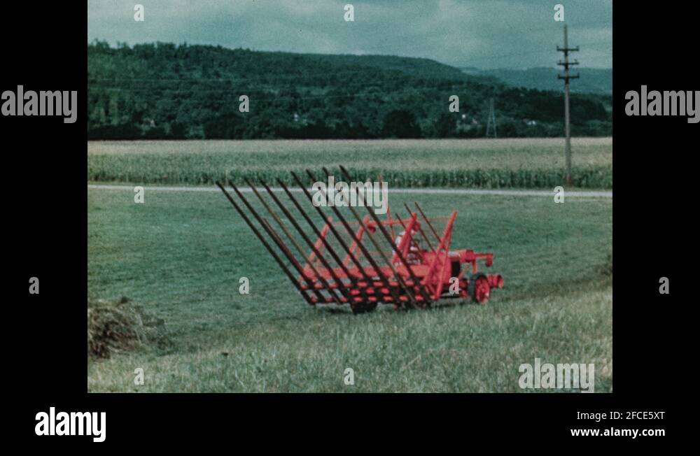 Bale elevator Stock Videos & Footage - HD and 4K Video Clips - Alamy