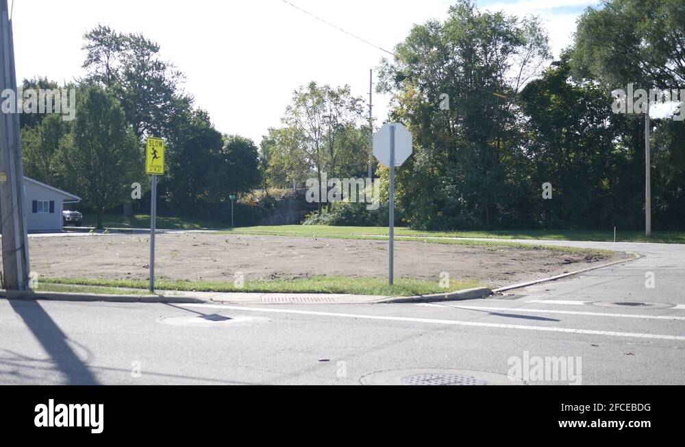 Vacant block in city Stock Videos & Footage - HD and 4K Video Clips - Alamy