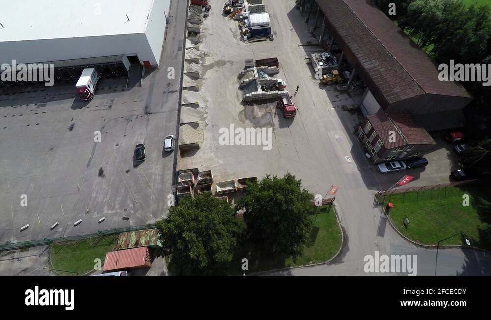 Busy shipping area Stock Videos & Footage - HD and 4K Video Clips - Alamy