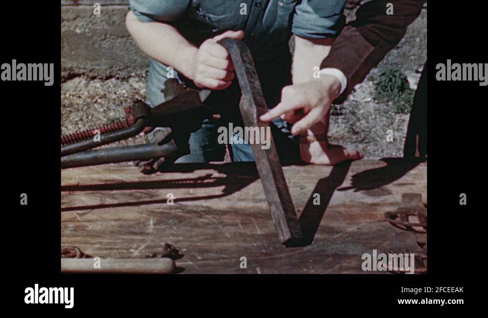 Cog teeth Stock Videos & Footage - HD and 4K Video Clips - Alamy