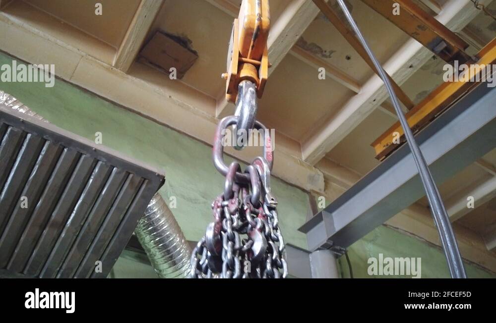 Crane chain hook Stock Videos & Footage - HD and 4K Video Clips - Alamy