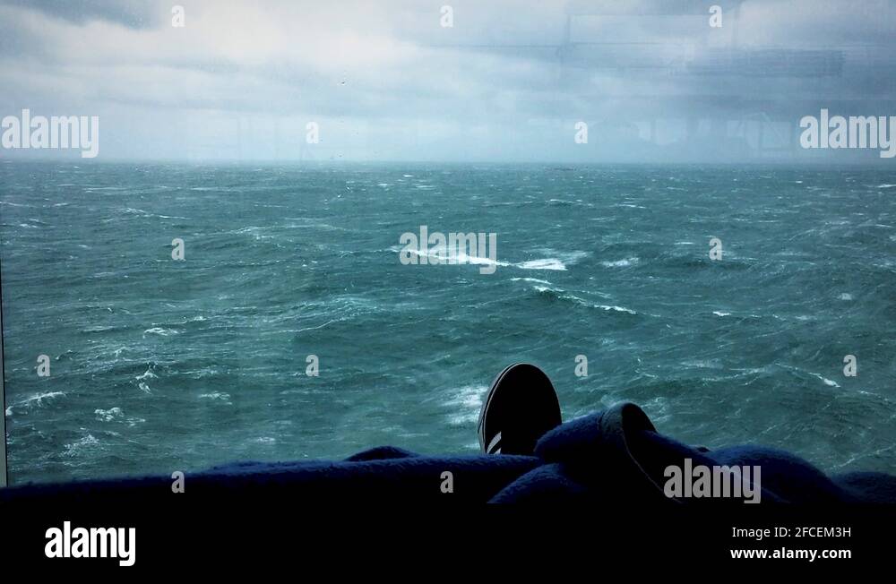 Ocean crossing Stock Videos & Footage - HD and 4K Video Clips - Alamy