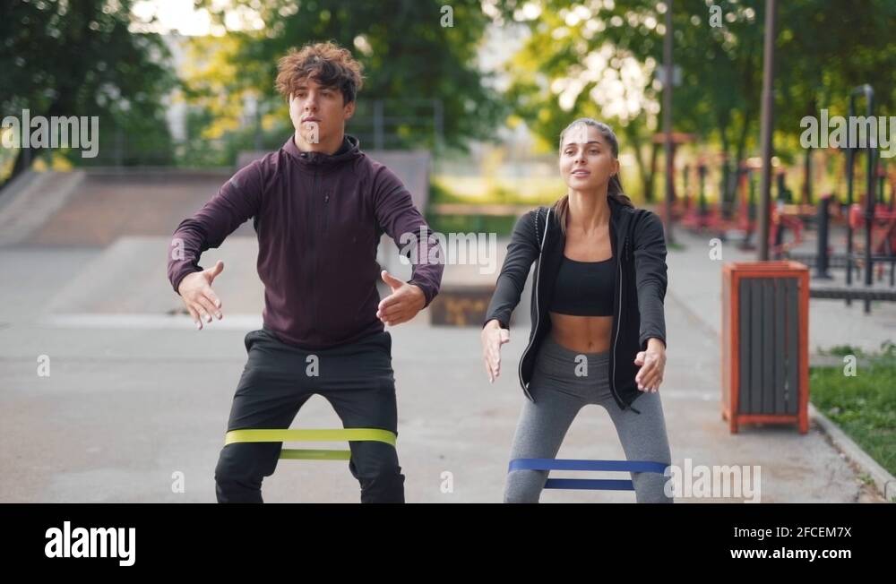 Elastic bands Stock Videos & Footage - HD and 4K Video Clips - Alamy