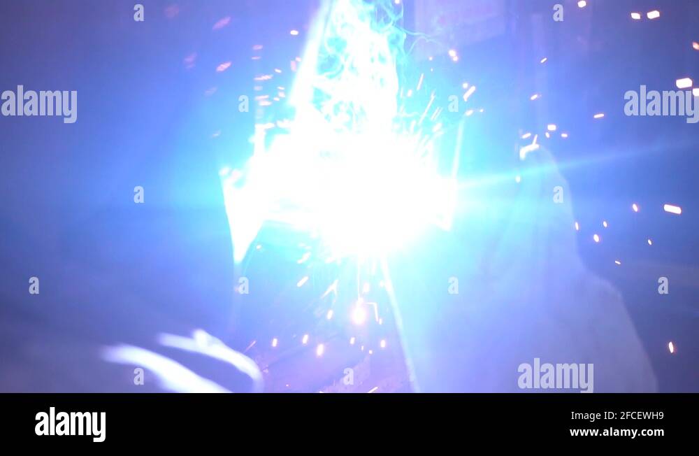 Flash welder Stock Videos & Footage - HD and 4K Video Clips - Alamy