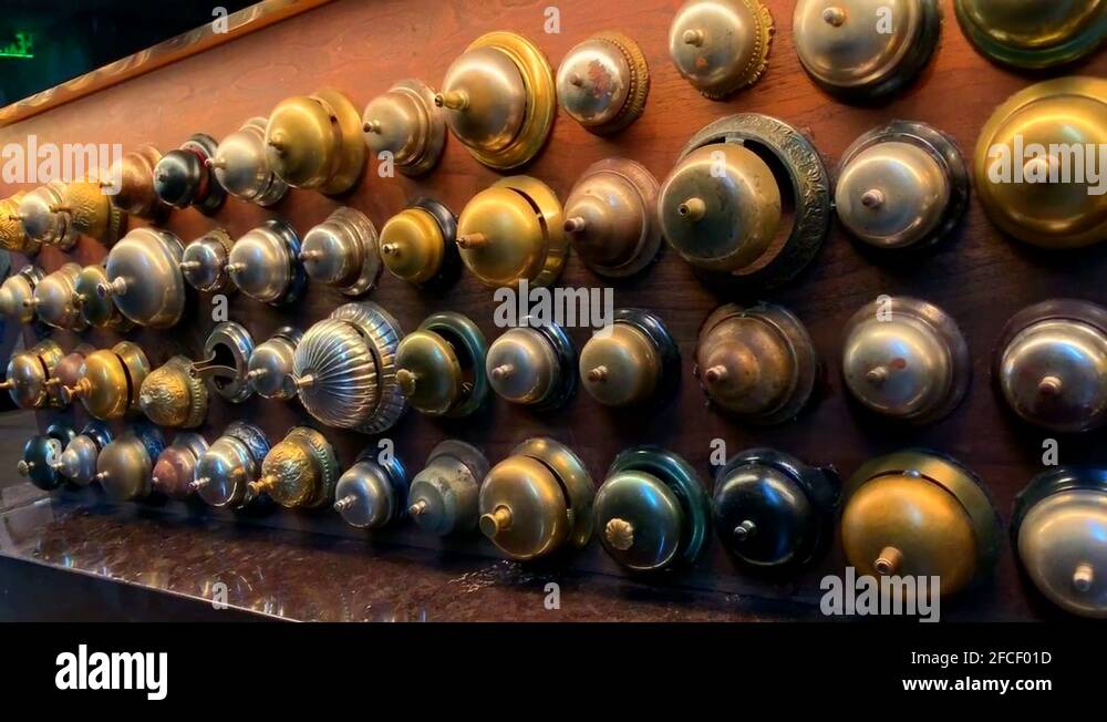 Bell hop Stock Videos & Footage - HD and 4K Video Clips - Alamy