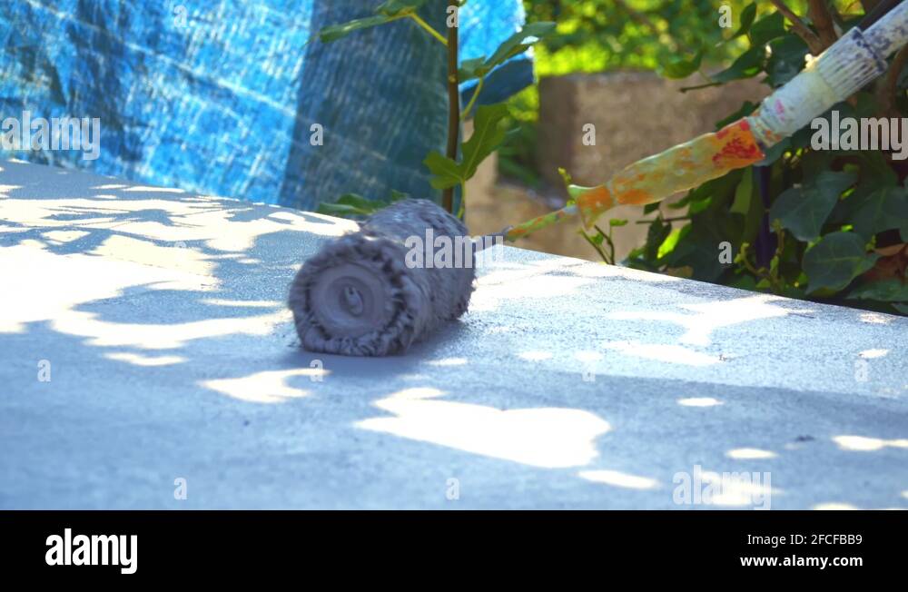 Liquid insulation Stock Videos & Footage - HD and 4K Video Clips - Alamy