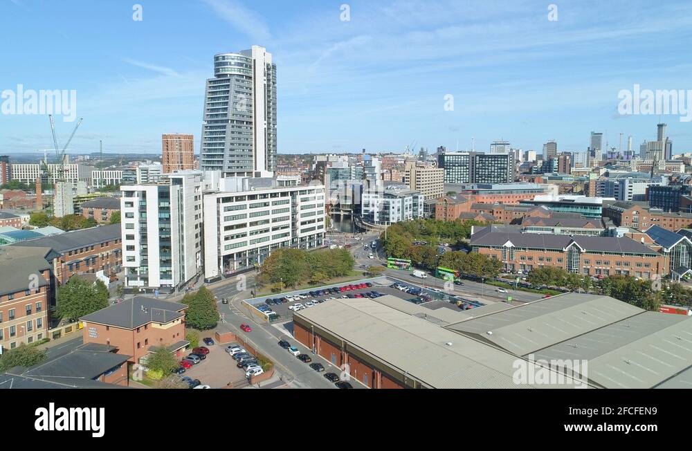Leeds city skyline Stock Videos & Footage - HD and 4K Video Clips - Alamy