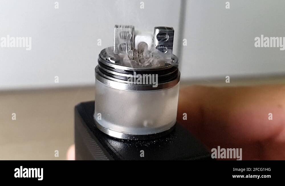 Rda coils Stock Videos & Footage - HD and 4K Video Clips - Alamy