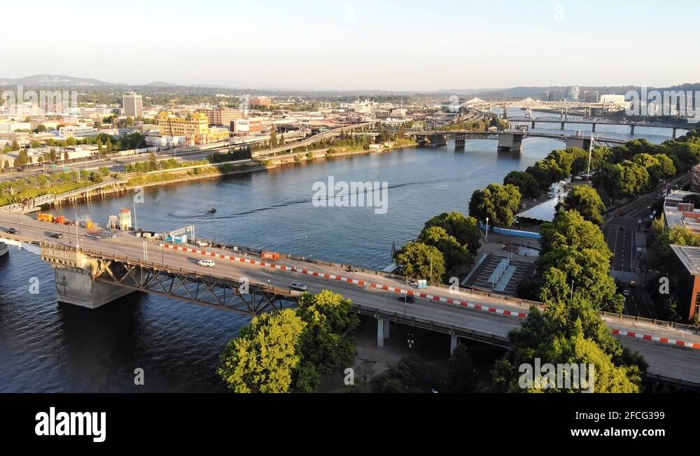Bridges across river Stock Videos & Footage - HD and 4K Video Clips - Alamy