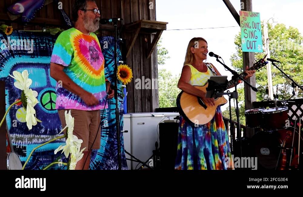 Music festival on stage Stock Videos & Footage - HD and 4K Video Clips ...